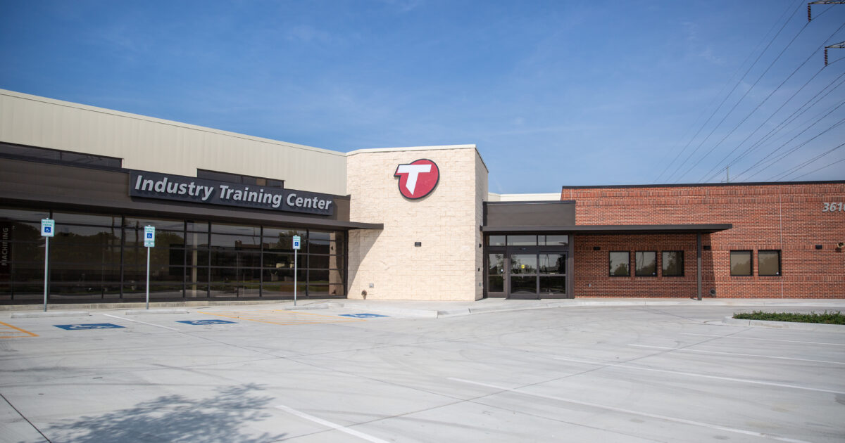 Tulsa Technology Center Safety Manufacturing and Facilities | Flintco
