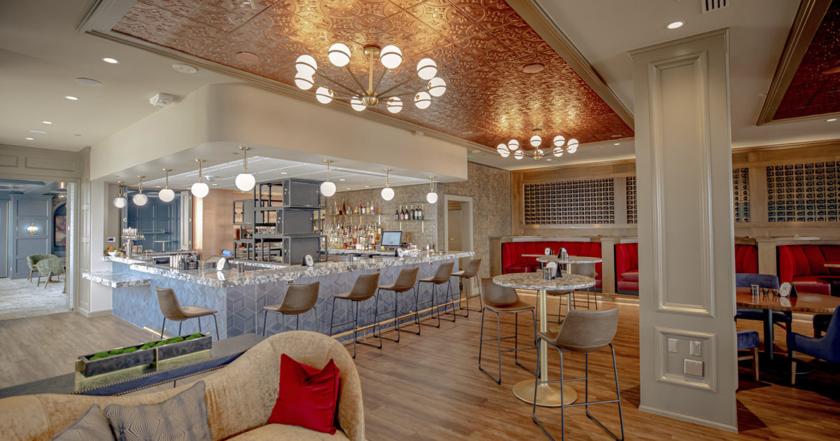 Summit Club Renovations – Floors 30, 31, and 32 | Flintco